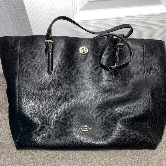 Coach | Bags | Coach Black Large Tote Very Used | Poshmark